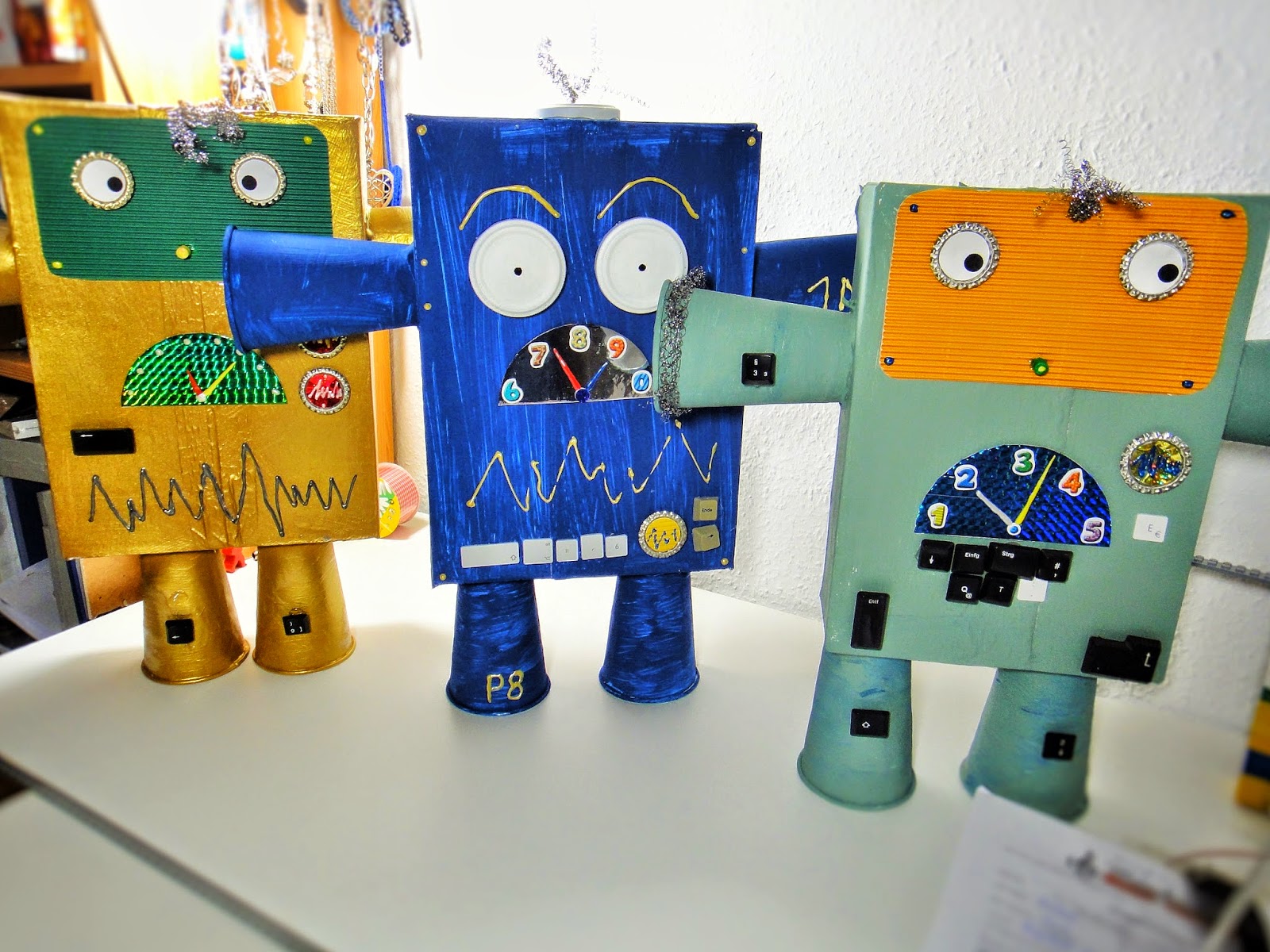Fabelhafte Roboter Basteln Mit Kindern Bild