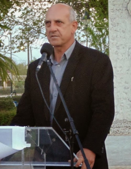 ΦΥΣΑΕΙ ΚΟΝΤΡΑ ΓΙΑ ΤΗΝ ΑΝΑΤΡΟΠΗ: Απριλίου 2014