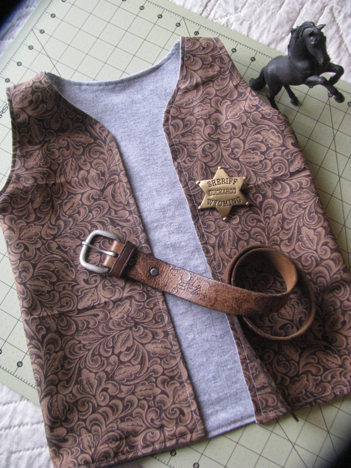 Cedar Fork Stitches: Li'l Cowboy Vest Tutorial