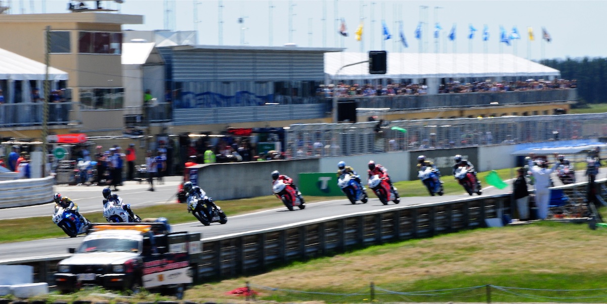 Breeze on By...: Symmons Plains Raceway