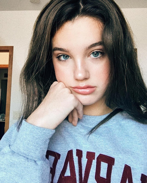 Catalog Cuties: Jenna Just, Part 2