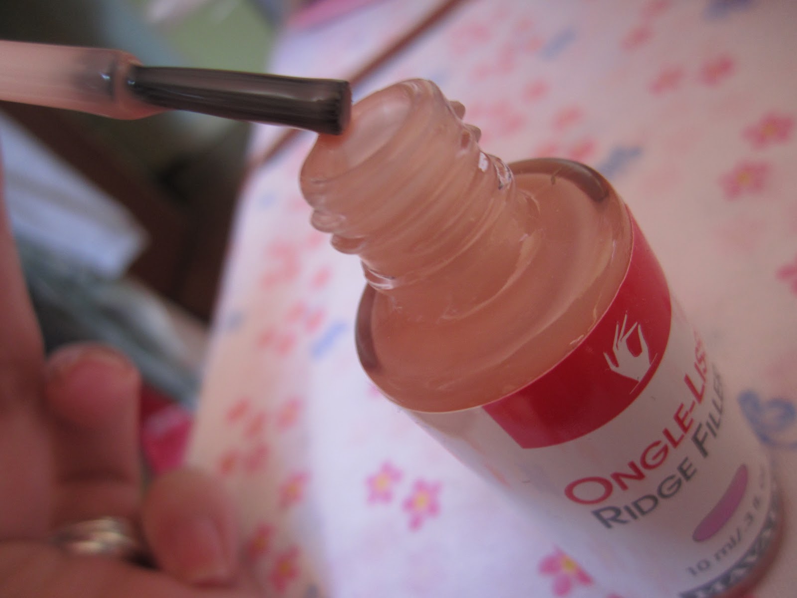 AlexBlablate: SOS ongles striés: Ongle-lisse de Mavala