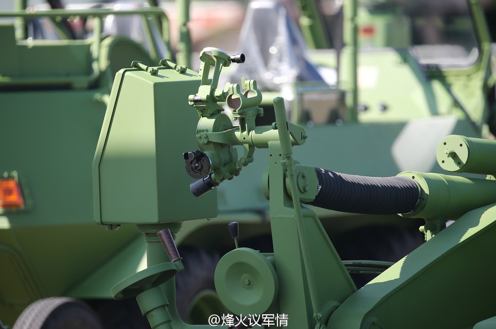China Defense Blog: Close up photos of the day: AH-4 155mm Light-weight ...