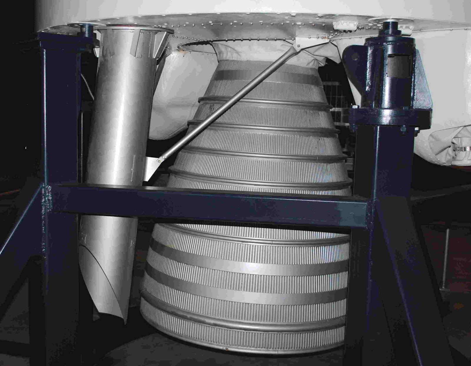 Model Rocket Building: Estes Thor Agena Build Part 26 The Real Thor Agena B