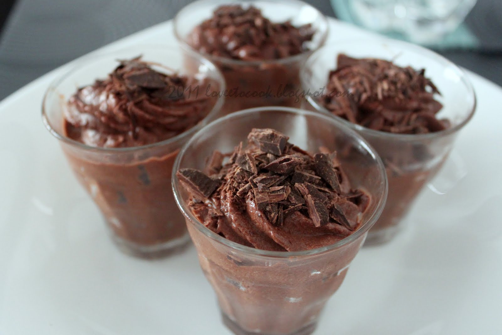 Love II Cook: Eggless chocolate mousse