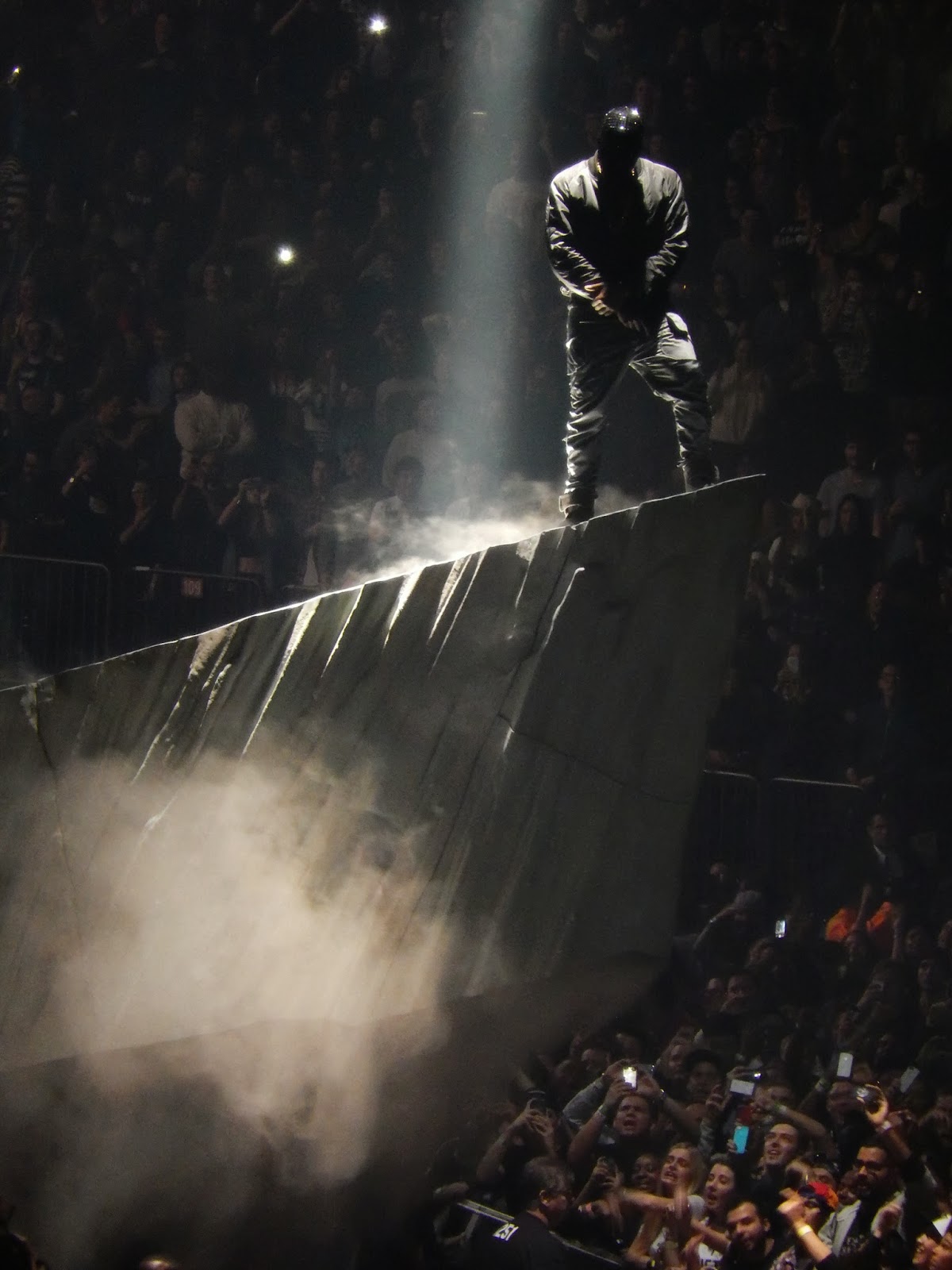 Officially A Yuppie: Live Review: Kanye West / A Tribe Called Quest @ MSG
