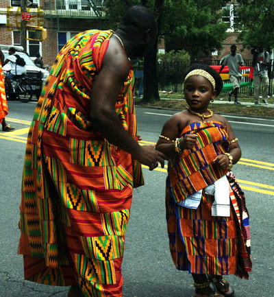 KENTE CLOTH: GHANA`S ASHANTI CULTURAL HERITAGE TO THE WORLD`S FASHION ...