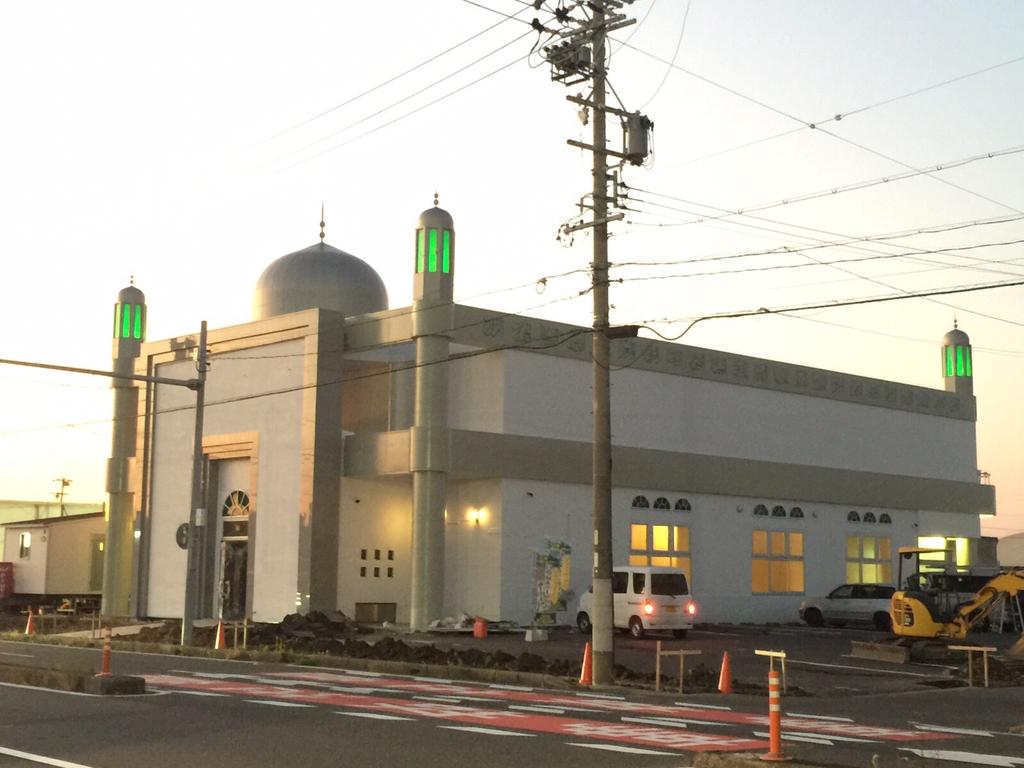 Ahmadiyya Mosques: Baitul Ahad Mosque - Nagoya Japan