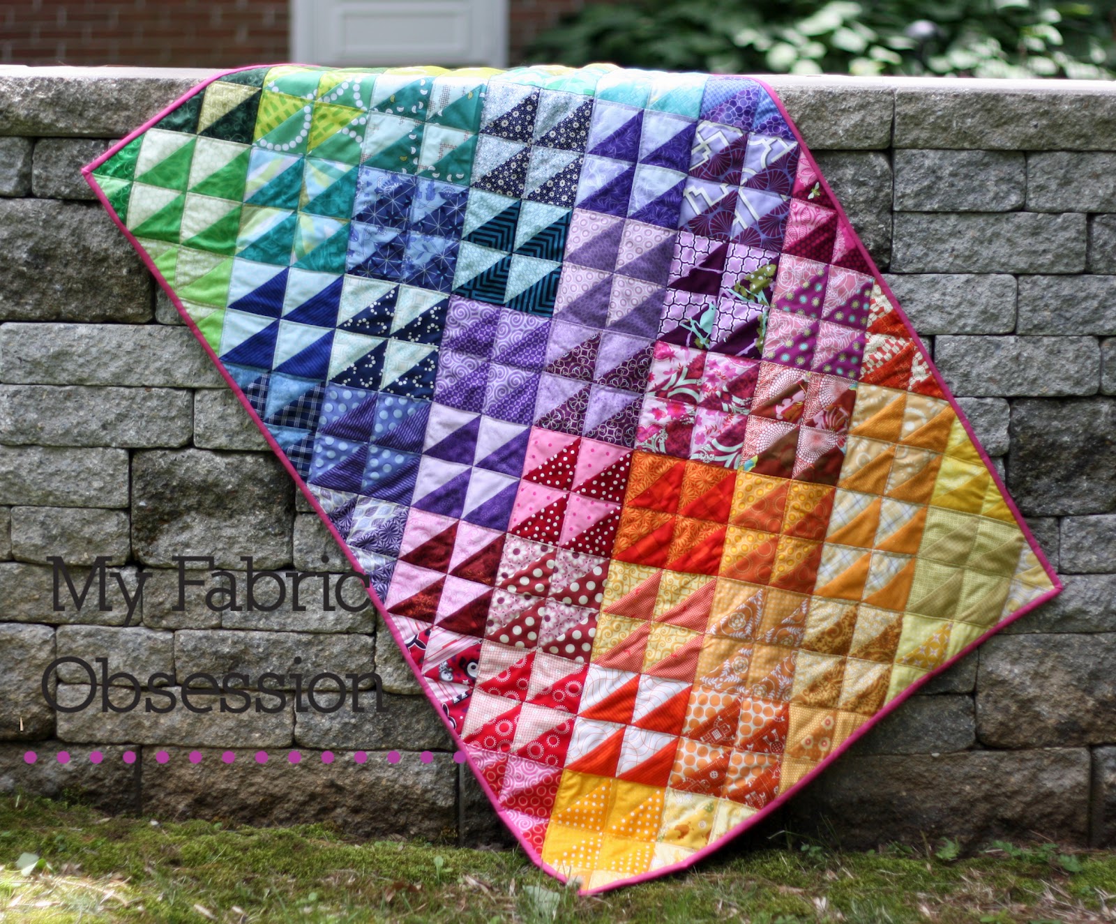 My Fabric Obsession: Rainbow QST quilt finish