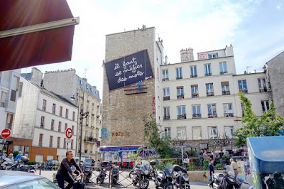 Paris : Il faut se méfier des mots, une installation de Ben au coeur de ...