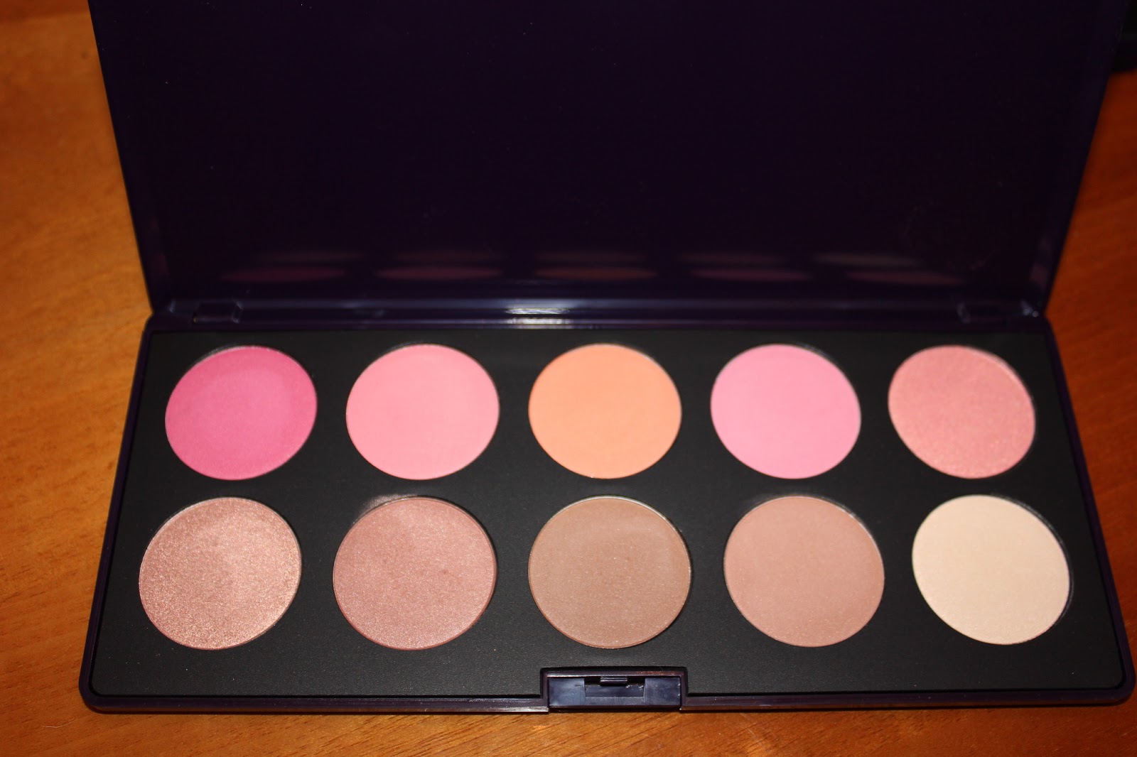 Mi presento e prime recensioni Neve make up