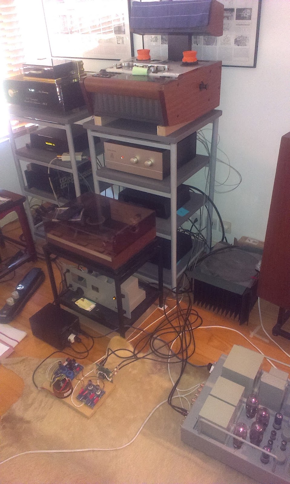 Doctorjohn Cheaptubeaudio: Audio Reviews and More: BBC LS5/1A, Line Magnetic LM-126, EAR 519 ...