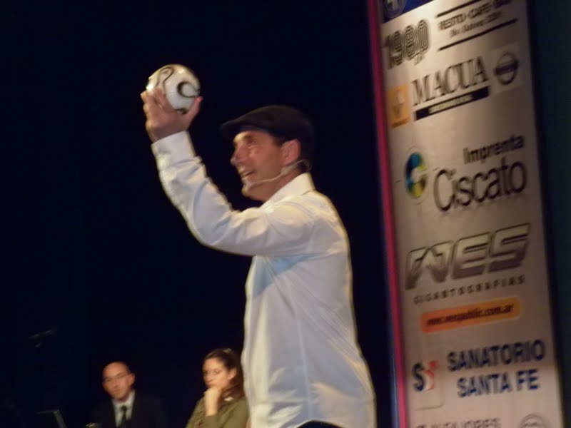 FÚTBOL DE SANTA FE: "Cachito" Vigil en Santa Fe