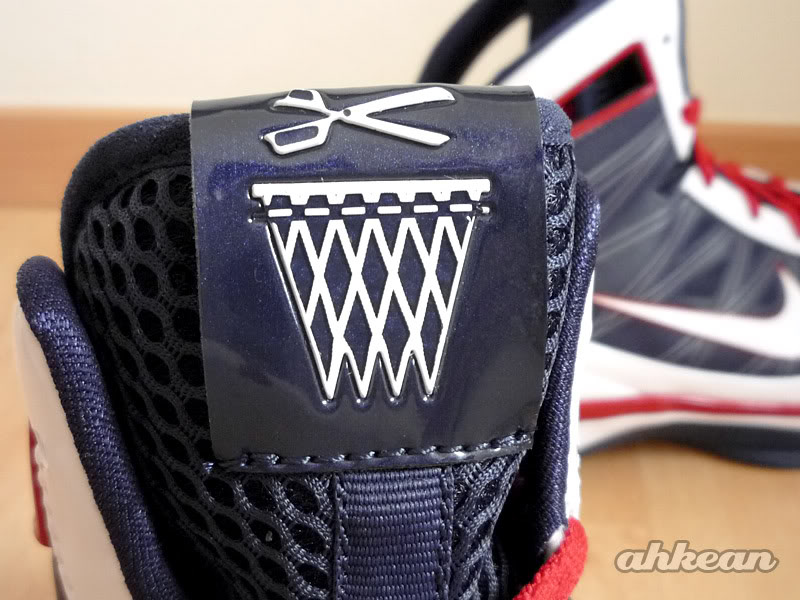 Basketball Shoes: August 2011