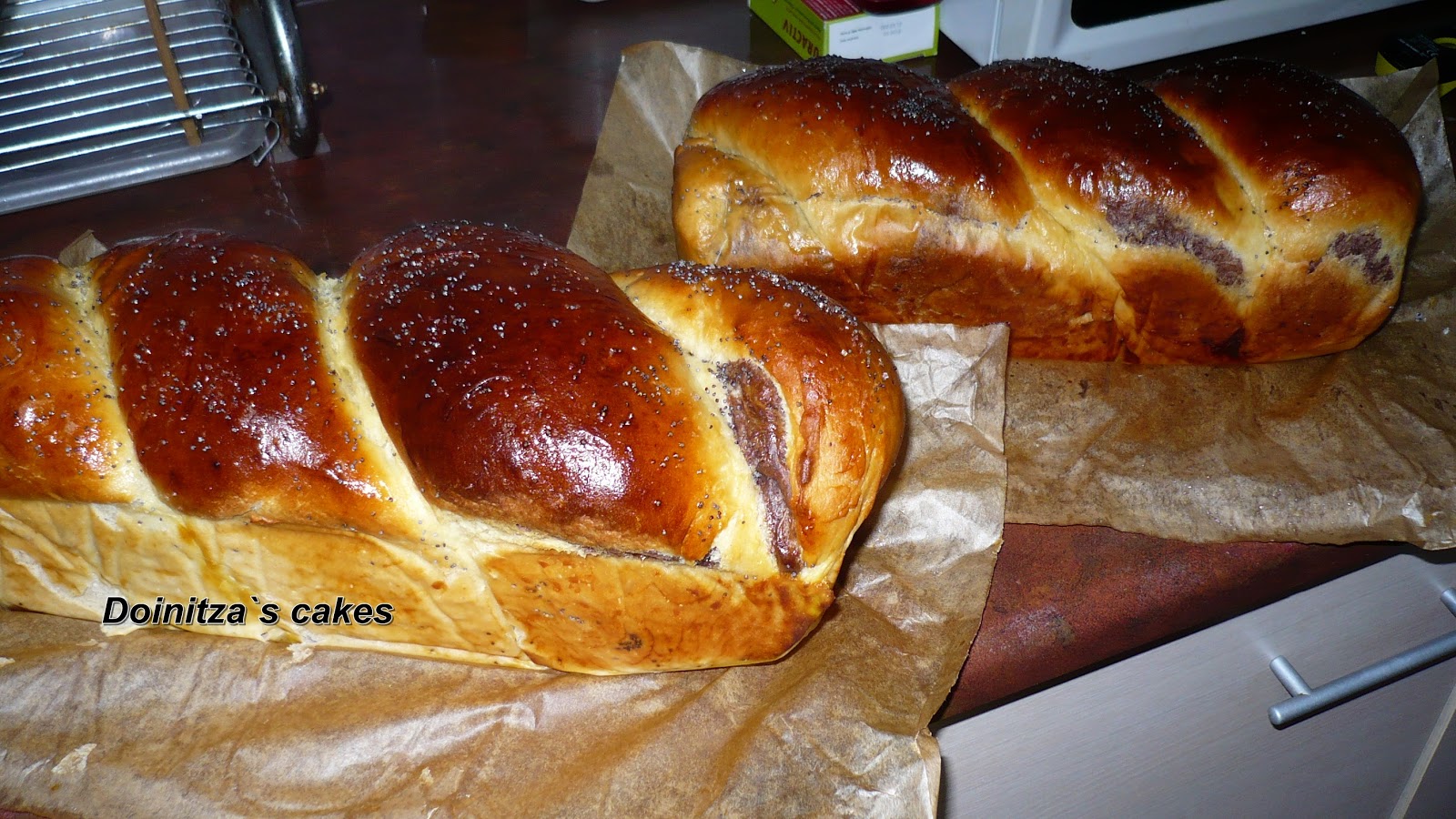 Cei mai pufosi cozonaci de casa cu cacao si mac | Doinitza`s cakes