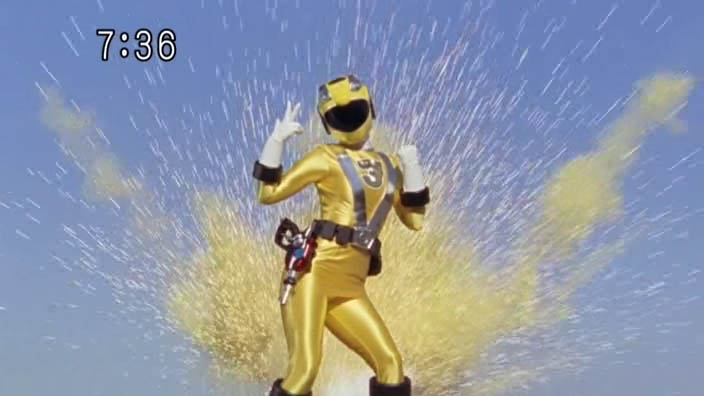 Super Sentai Heroines: Super Sentai Yellow Heroines : Suit