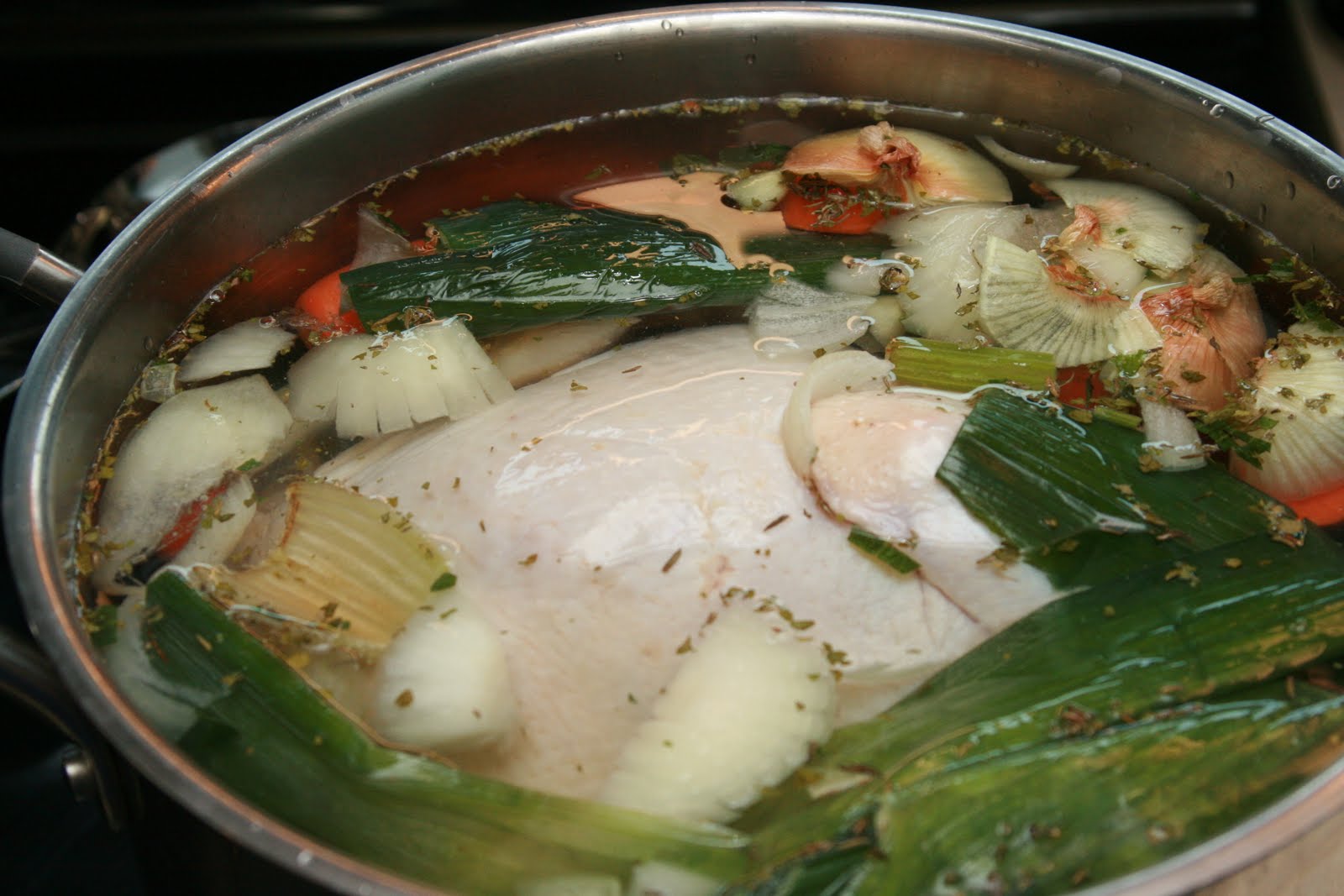 ...Our Growing Family...: Homemade Chicken Broth