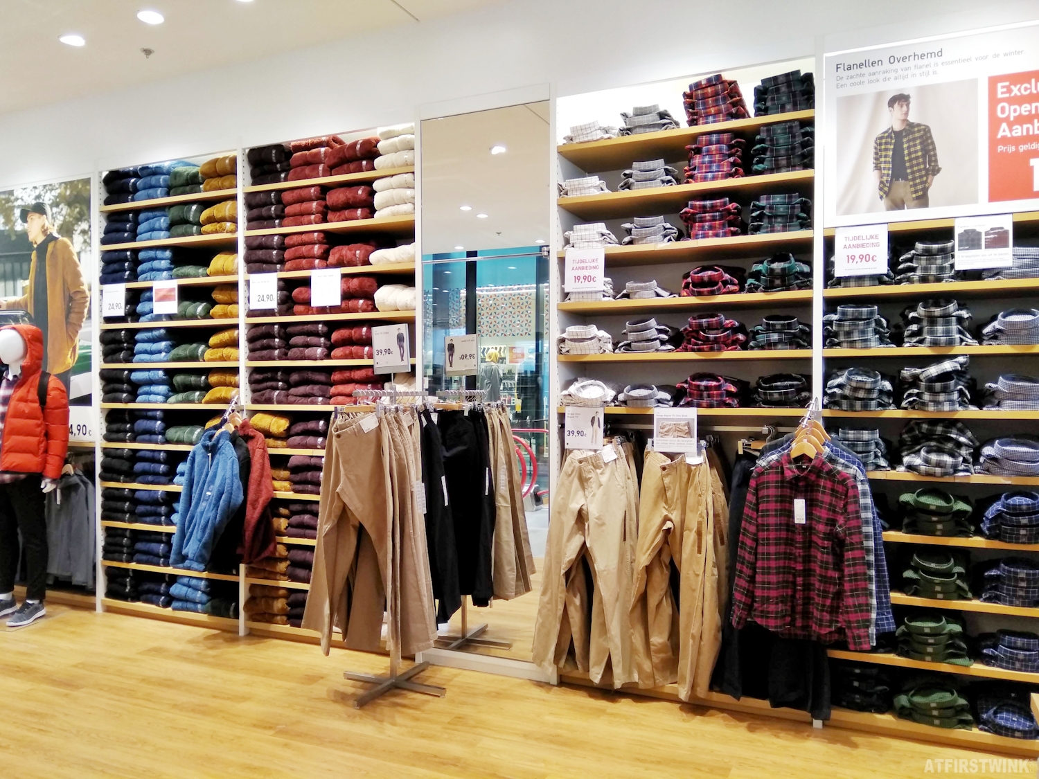 First Uniqlo store in the Netherlands
