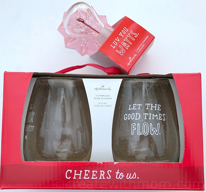 Create With Mom: Show Your Love with Hallmark Products