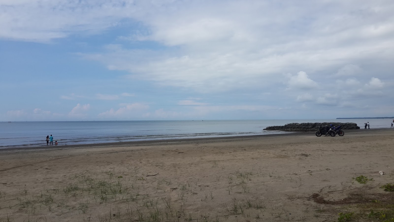 Pantai Rindu Alam, Tanah Bumbu - Blog Rindang Yuliani