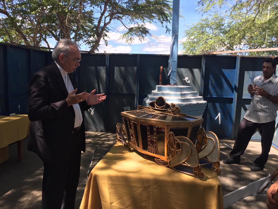 BLOG DO ELISBERTO COSTA: Exumação dos restos mortais do padre Ibiapina ...