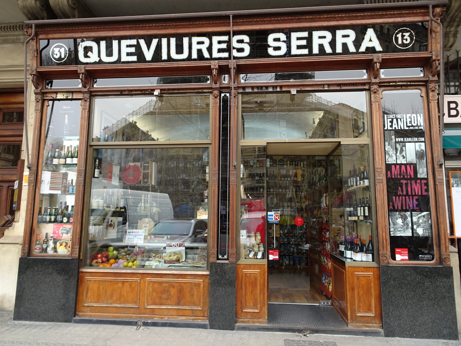 Redescubriendo Barcelona y más allá: 21/02/2017 Queviures Serra