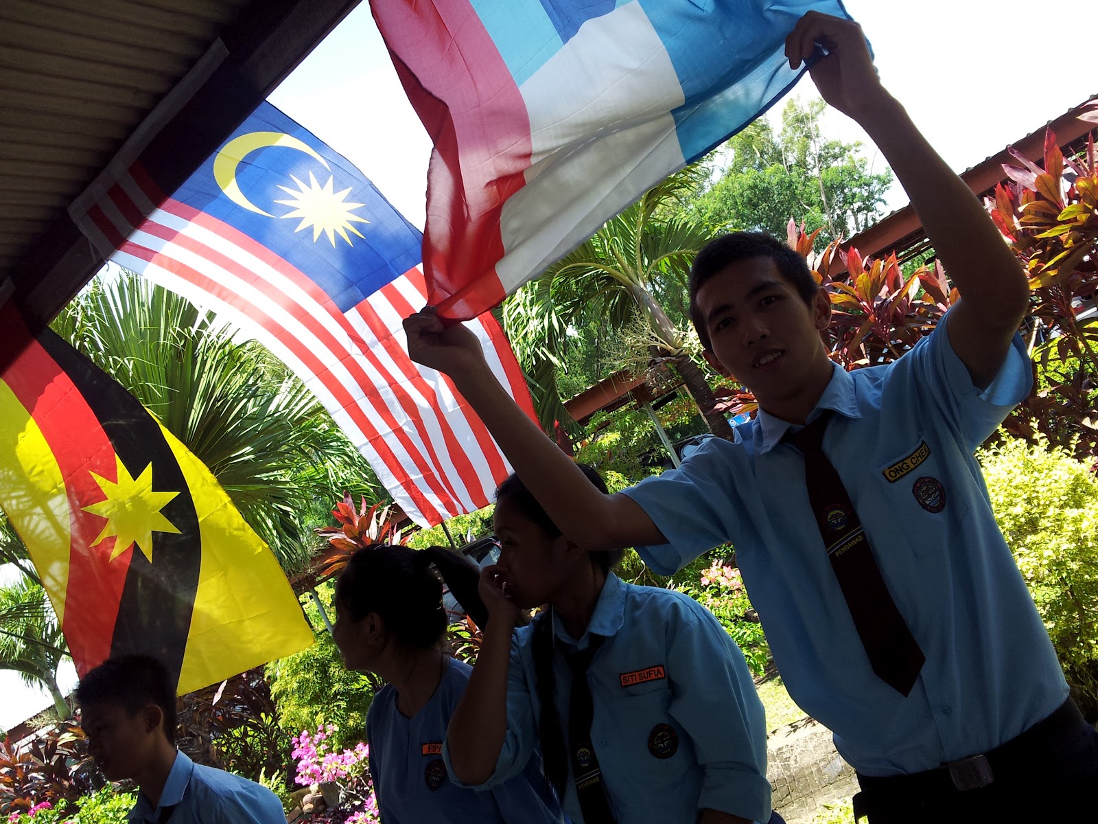 LAMAN WEB RASMI SMK BAHANG PENAMPANG SABAH: August 2012