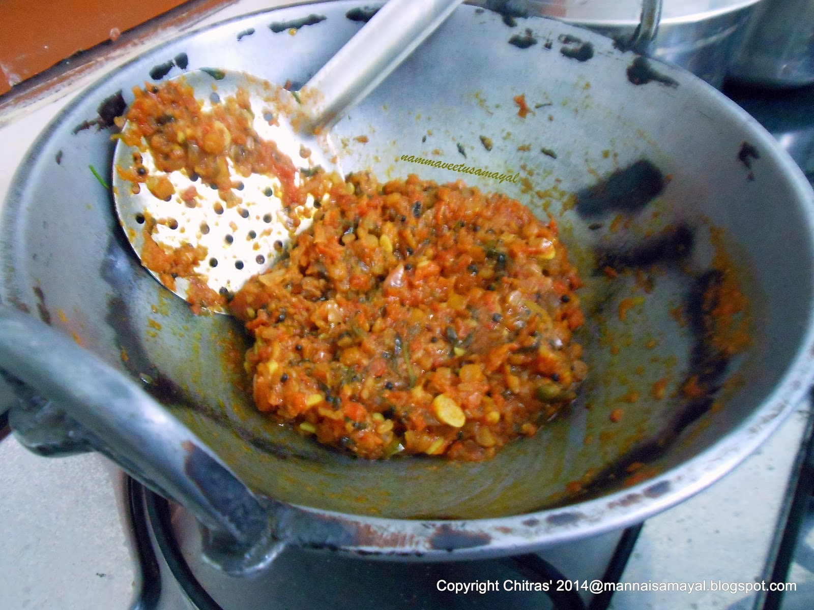 kalakkalsamayal: Tomato Thokku