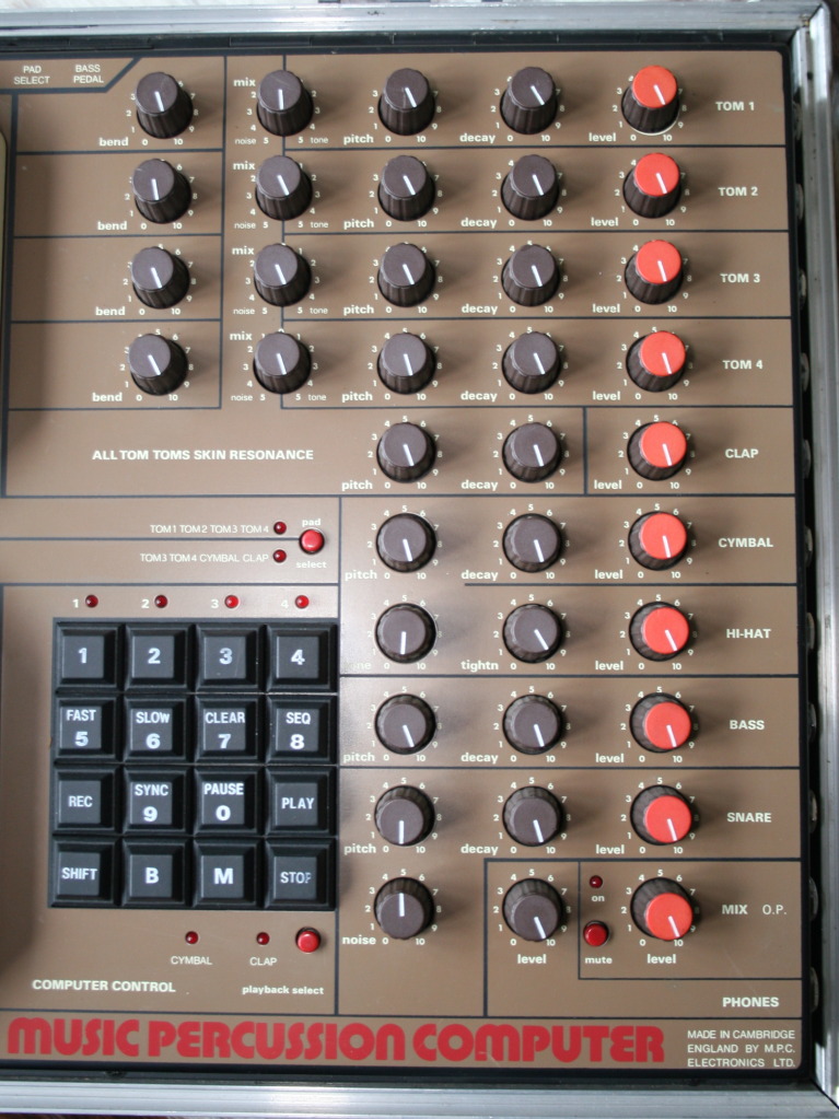 MATRIXSYNTH: MPC ELECTRONICS MPC1 VINTAGE ANALOGUE DRUM MACHINE 1982