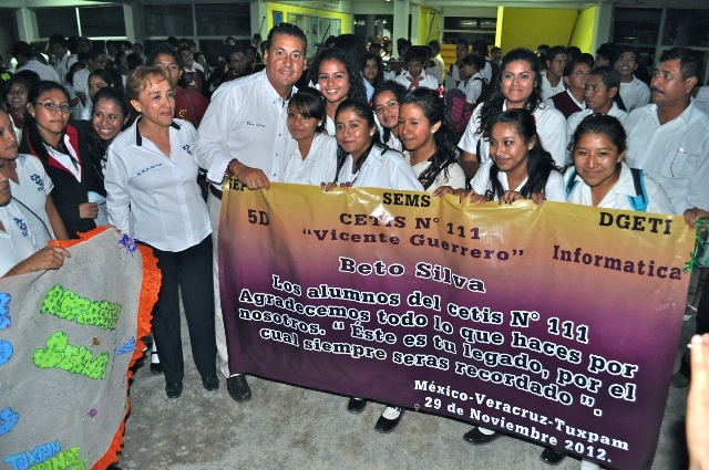 VaXtuxpan. Periodismo Virtual.: DESPUÉS DE 30 AÑOS DE GESTIÓN, EL CETIS ...