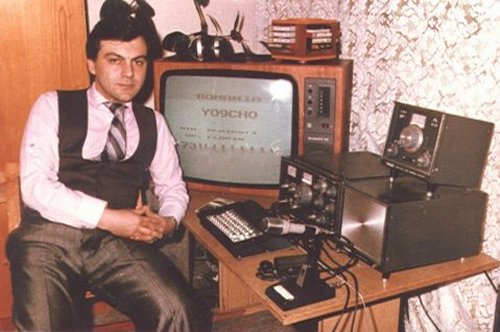 INSTRUIREA ASISTATA DE CALCULATOR (IAC): Istoria PC-ului. Primele ...