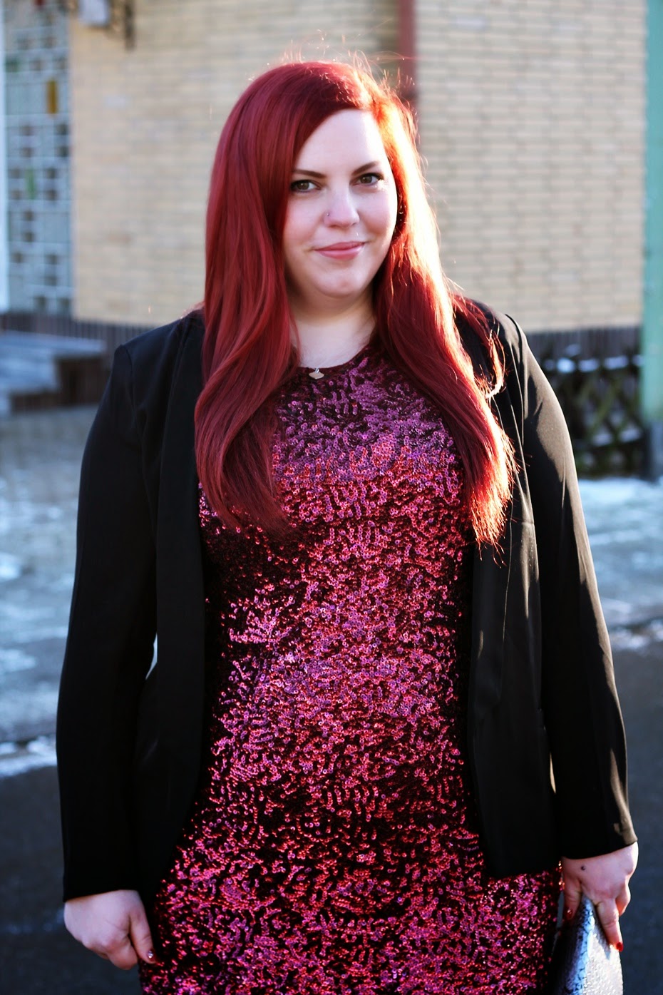 German Curves: Mit Glamour in das neue Jahr - Curvy Sequins