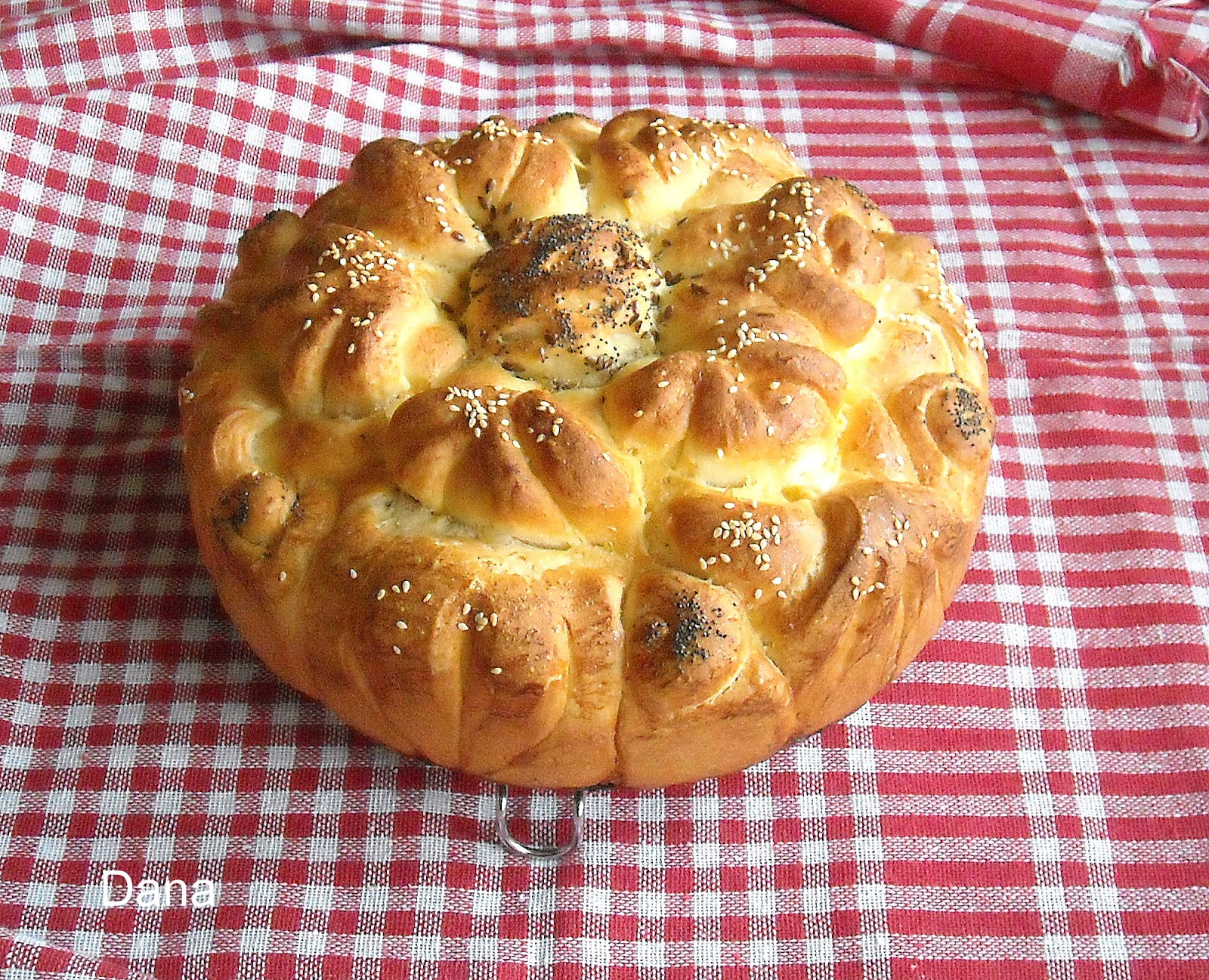 Danina kuhinja: Pogača savijena kifla