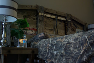 Reclaimed Rustics: Rustic Tailgate Headboard