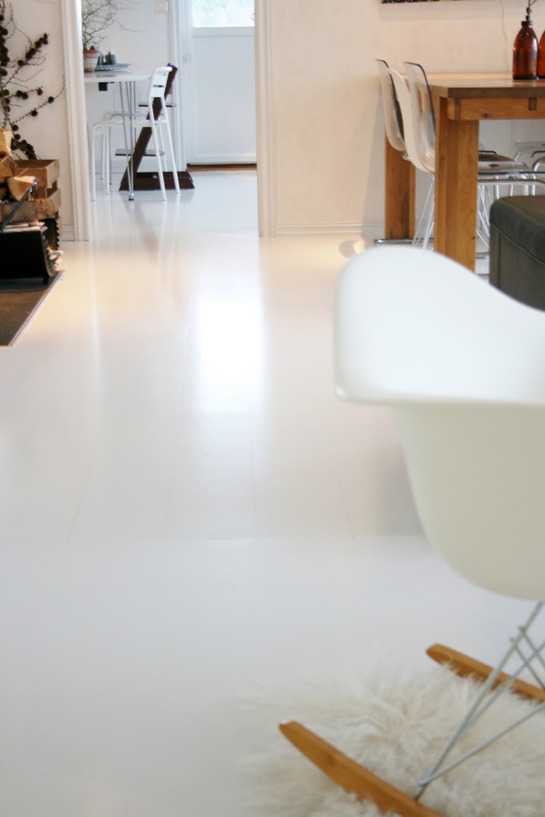 Hildemor: Hvitt Gulv..