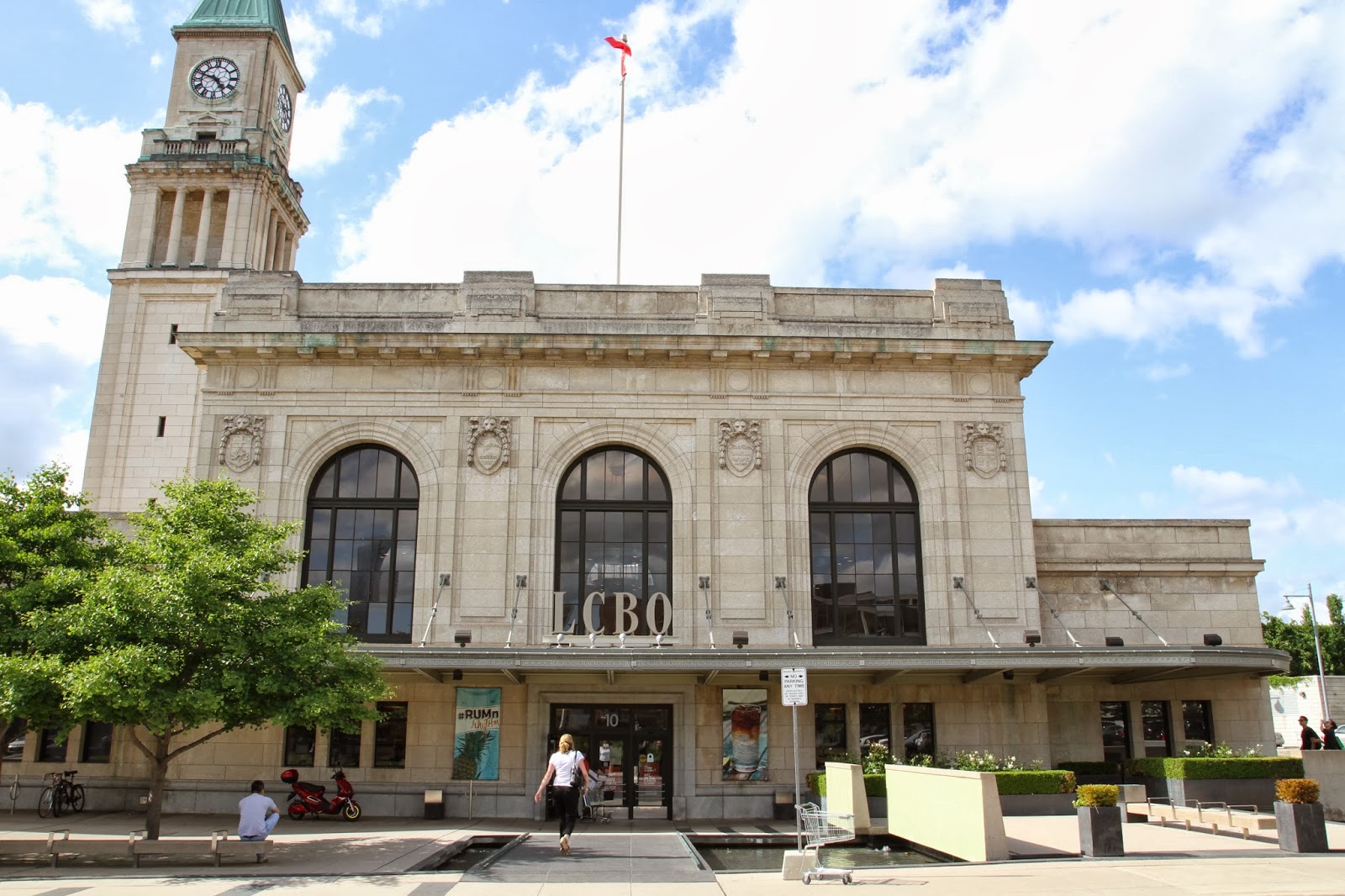 Summerhill LCBO in Toronto [ Image Source ]
