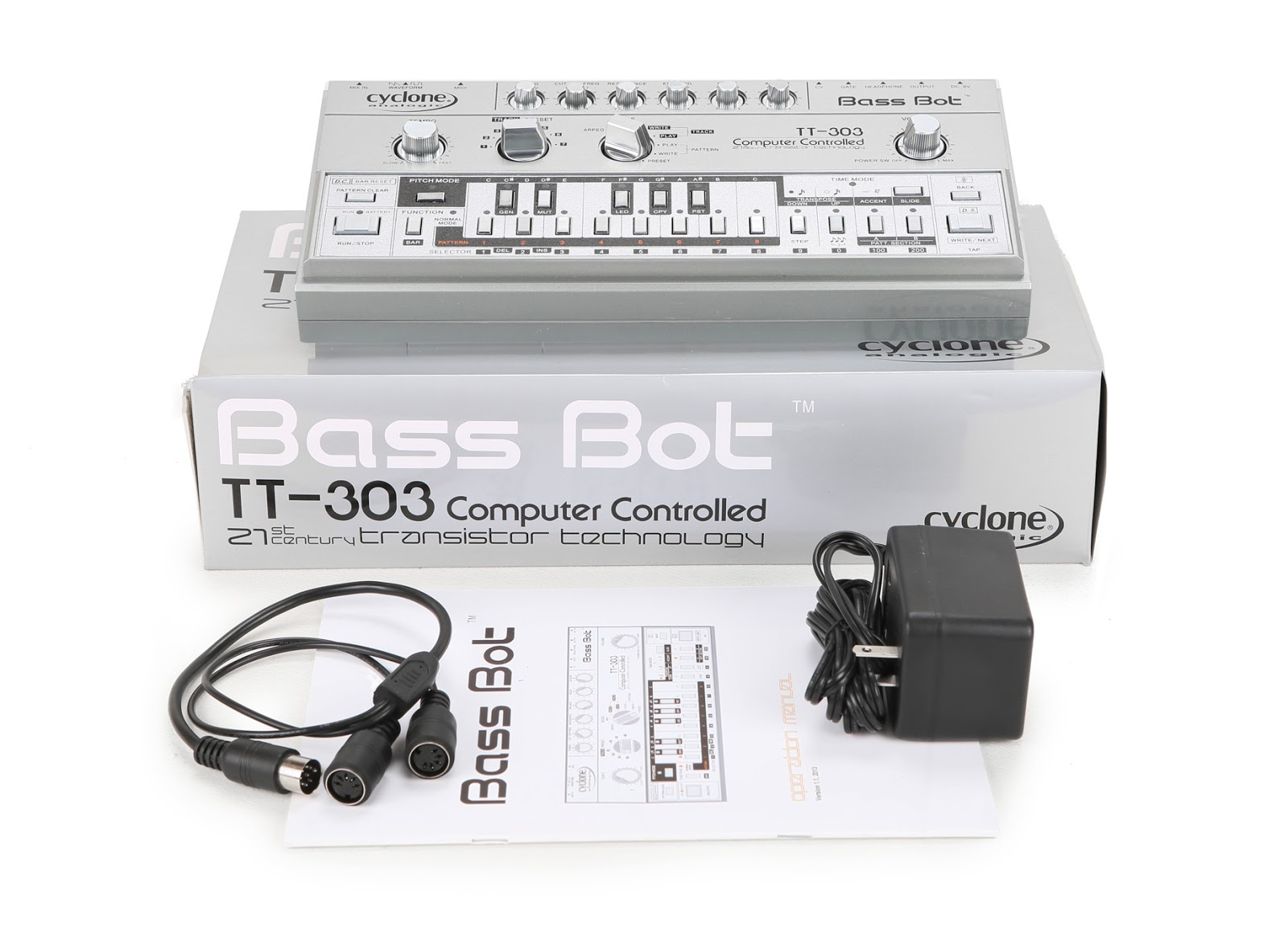 MATRIXSYNTH: Cyclone Analogic TT-303 Bass Bot Analog Synth