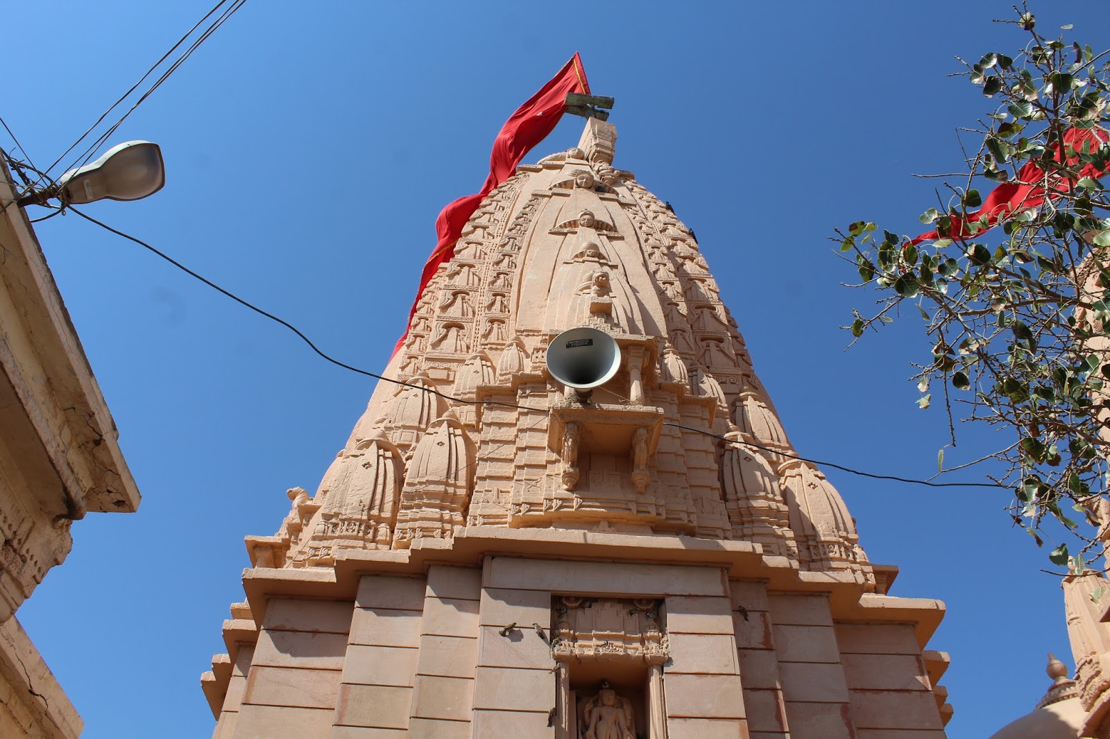 Exploring India with Rishi : कच्छ का कोटेश्वर महादेव का मंदिर