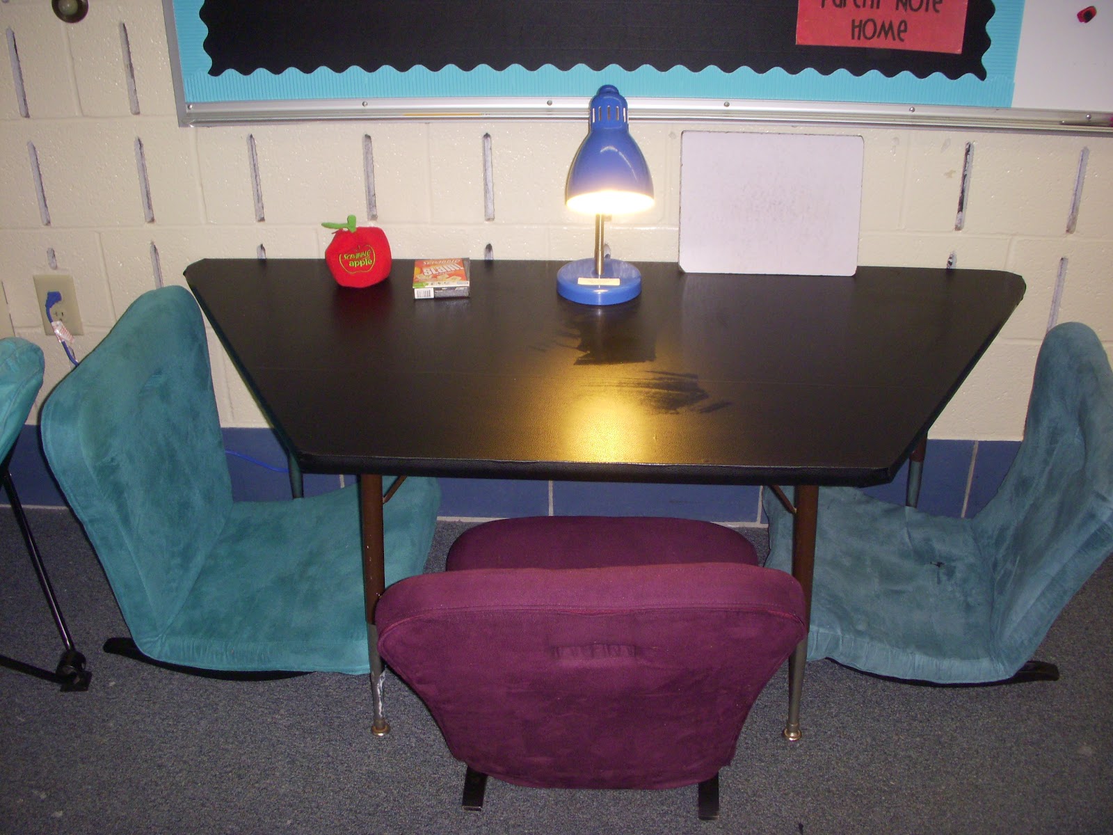 Little Miss Whimsical: Classroom Tour--Part One and a FREEBIE