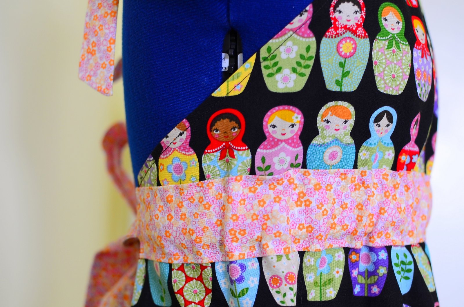 Jane of all Trades: Urban Haute Apron from Modern Vintage Designs