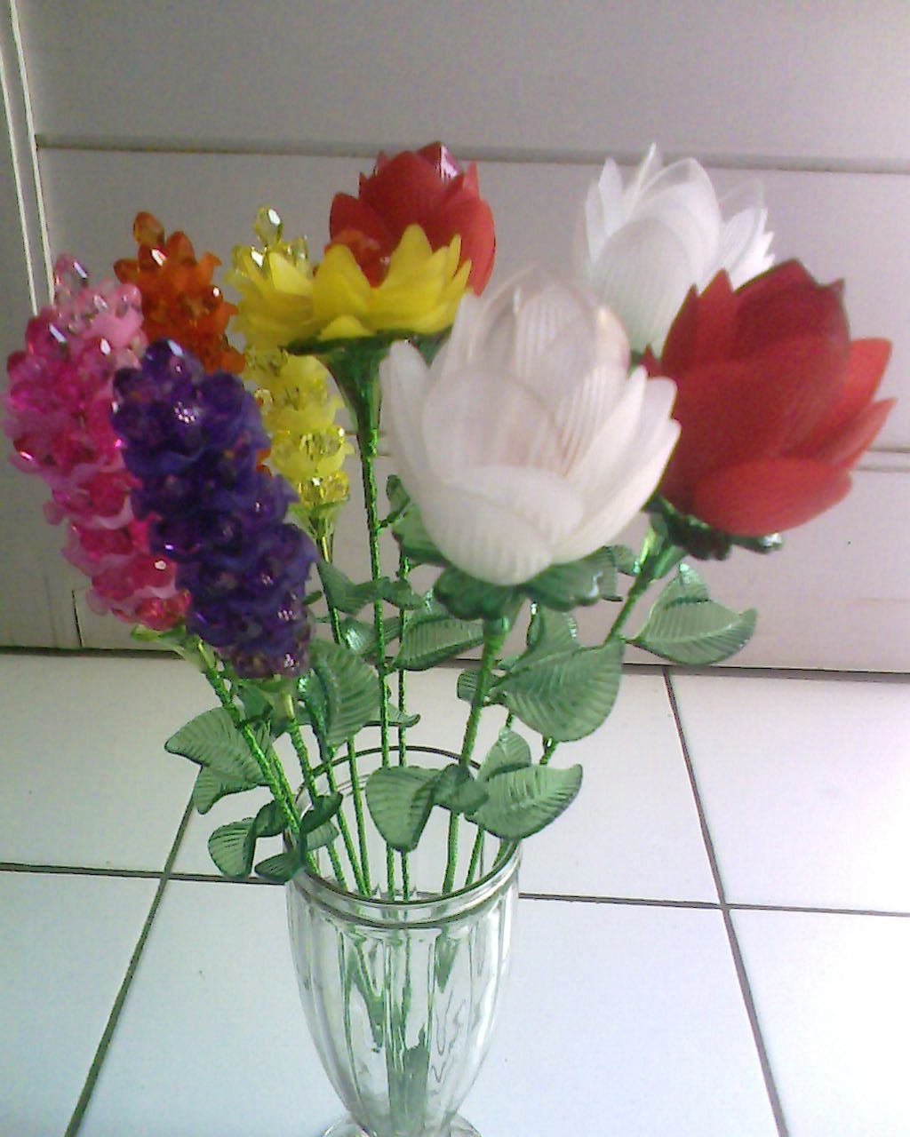 Nie-Q: BUnga HIas AkriliK