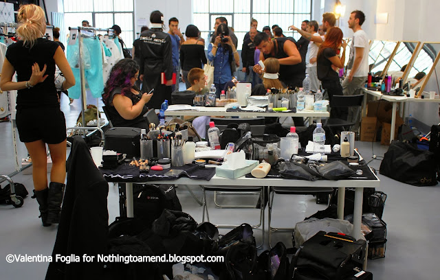 Nothing To Amend: TIGI anche nel backstage di Frankie Morello: e noi c ... Nothing To Amend: TIGI anche nel backstage di Frankie Morello: e noi c ...