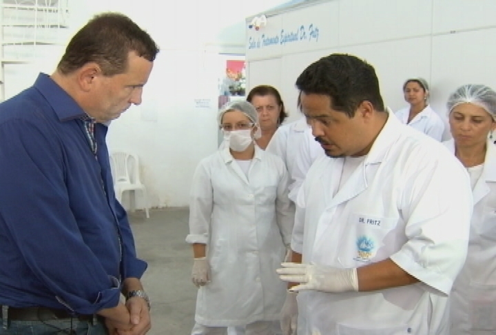 Conexão Repórter investiga o médium Kleber Aran, que afirma ser o “Dr ...