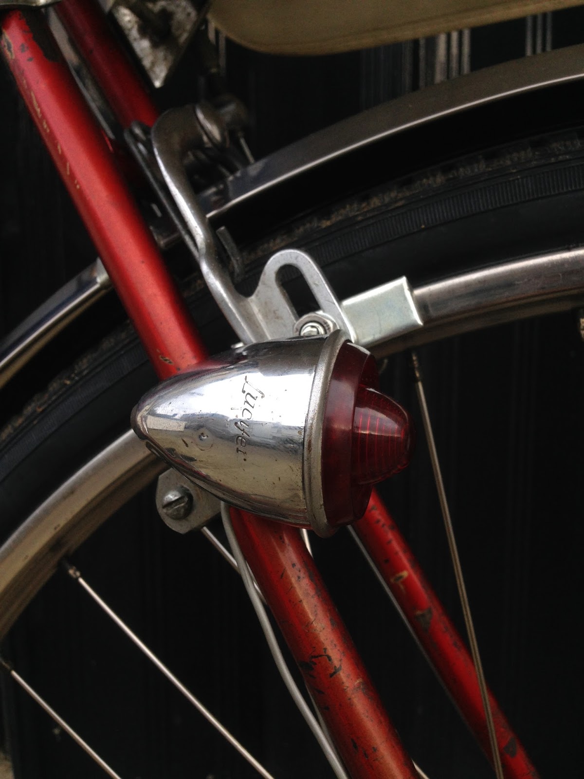 Bell 45: Triumph Palm Beach 1955