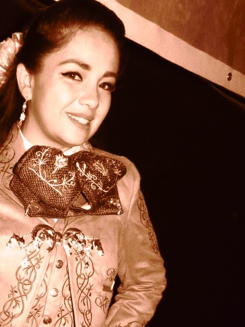 POR TU PUERTA: VALERIA DEL RIO A UN AÑO DE SER UNA REINA