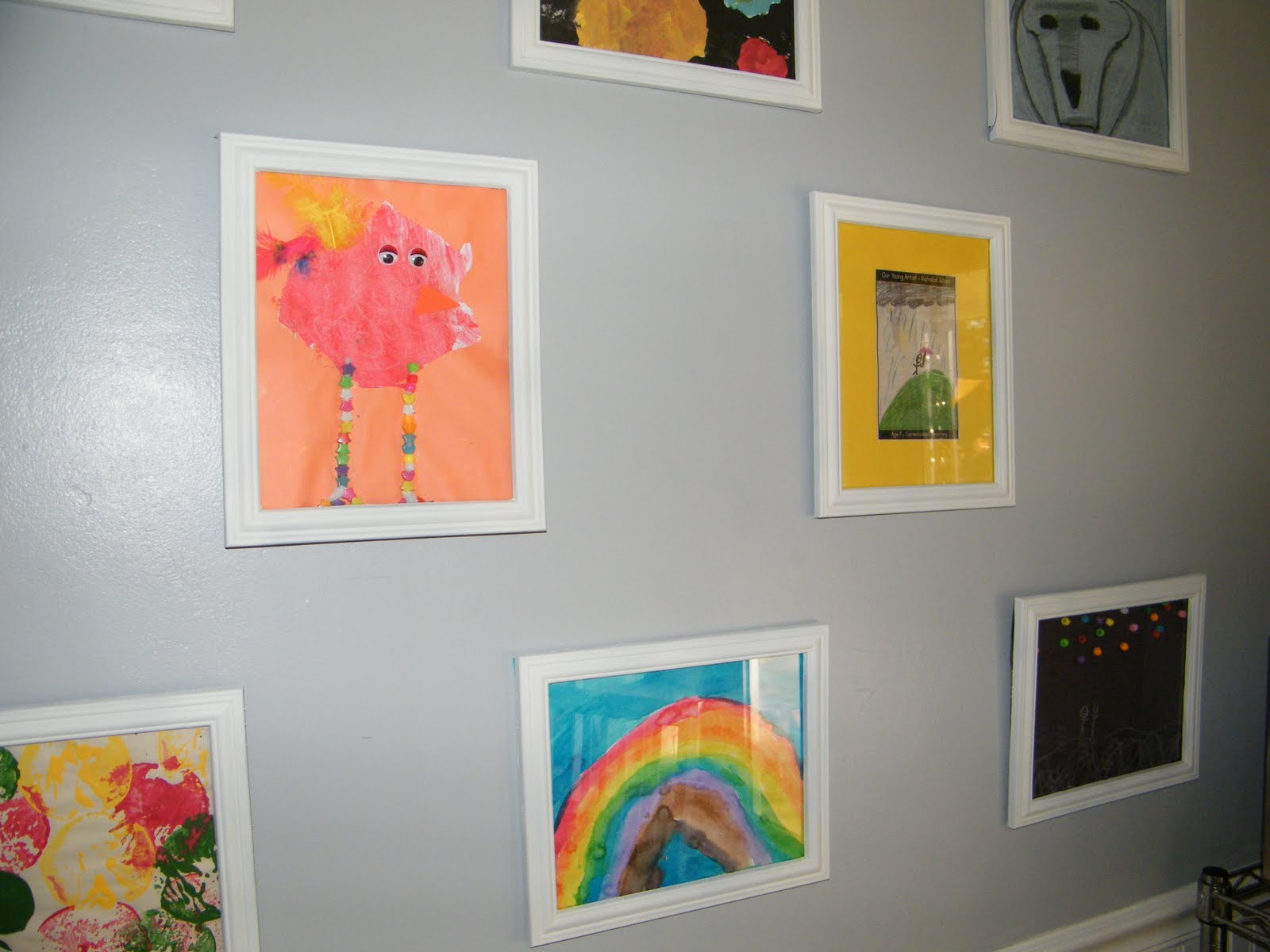 Adventures-In-Mommy-Land: Kids Art Display