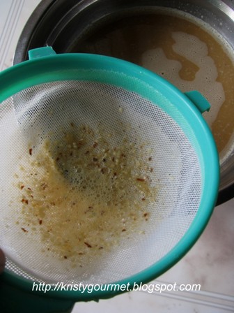 Kuih Pulut Sekaya Terengganu 登嘉楼斯里咖椰娘惹糕点