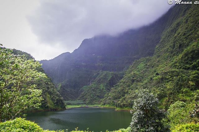 LAC VAIHIRIA Mataiea | Moana iti Tahiti