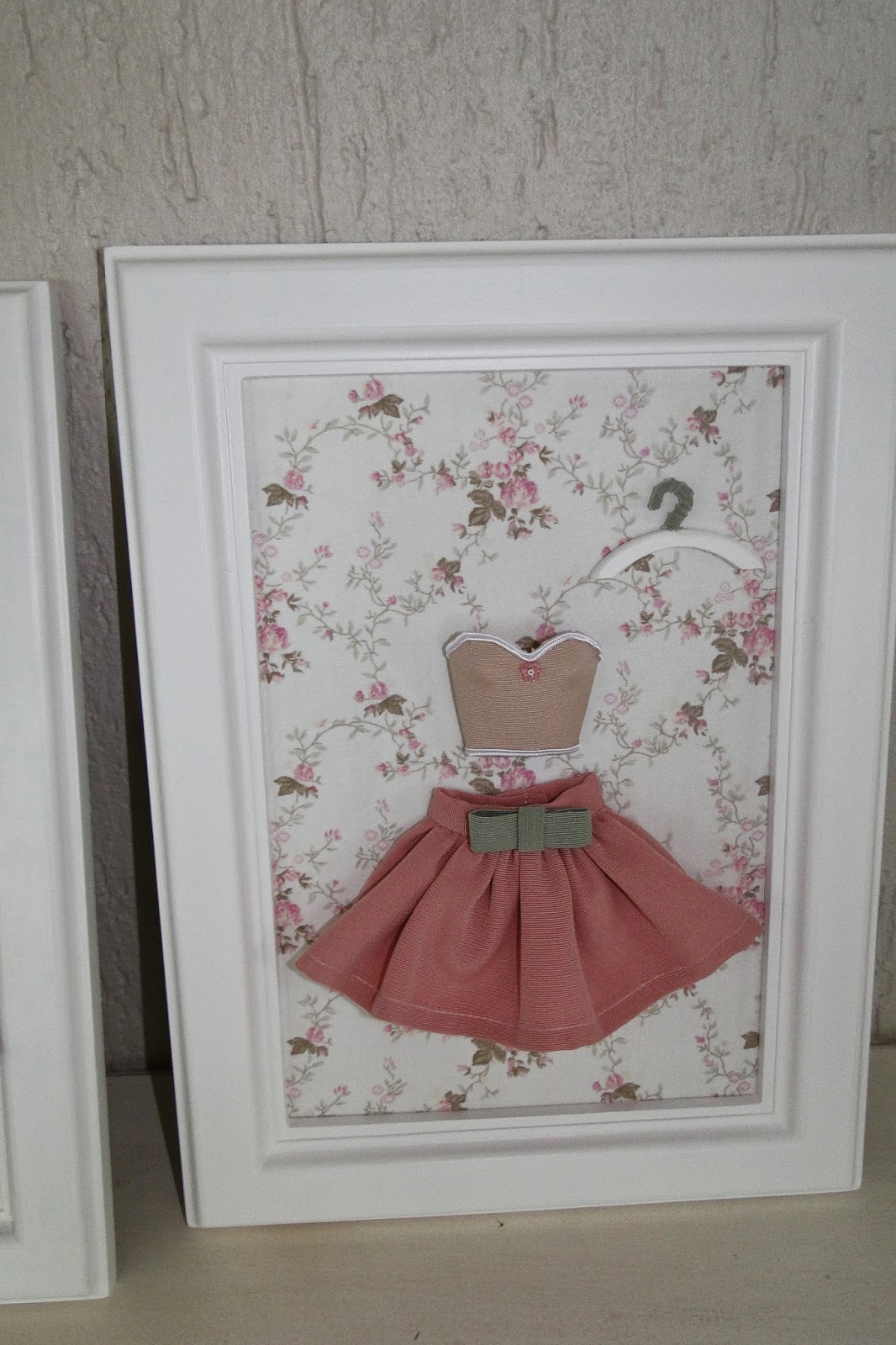 Studio Vanilla Baby: QUADRO MENINA FLORAL ROSA E BEGE