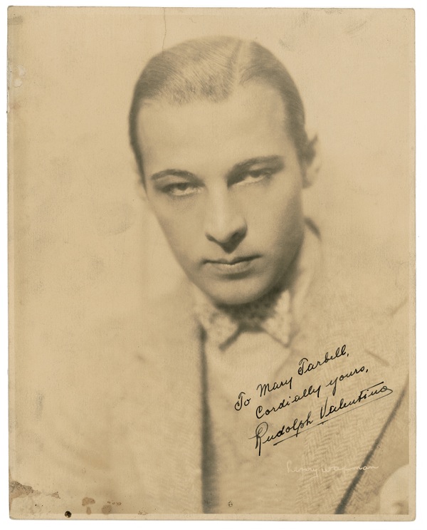 Rudolph Valentino Collectibles: Autographed Photo of Rudolph Valentino